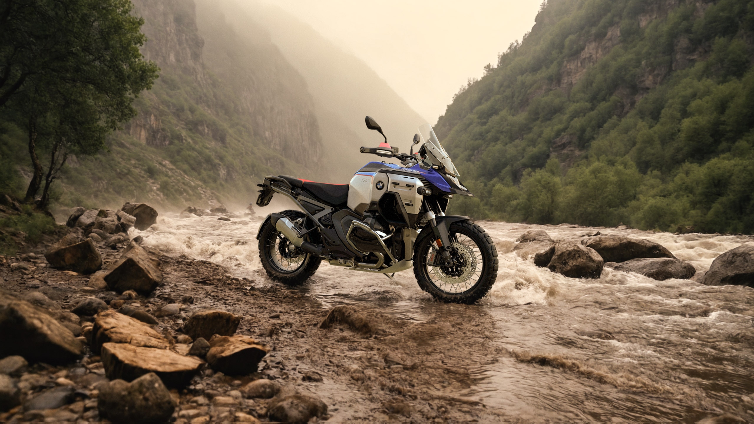 R 1300 GS Adventure Trophy | R 1300 GS Adventure - BMW Motorrad Italia